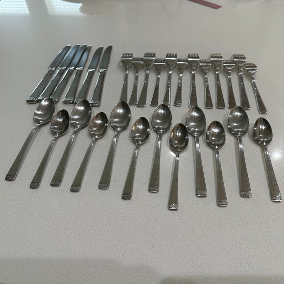 Gorham | Dining | Gorham Lady Anne Stainless Steel 81 Flatware 30 Pieces | Poshmark